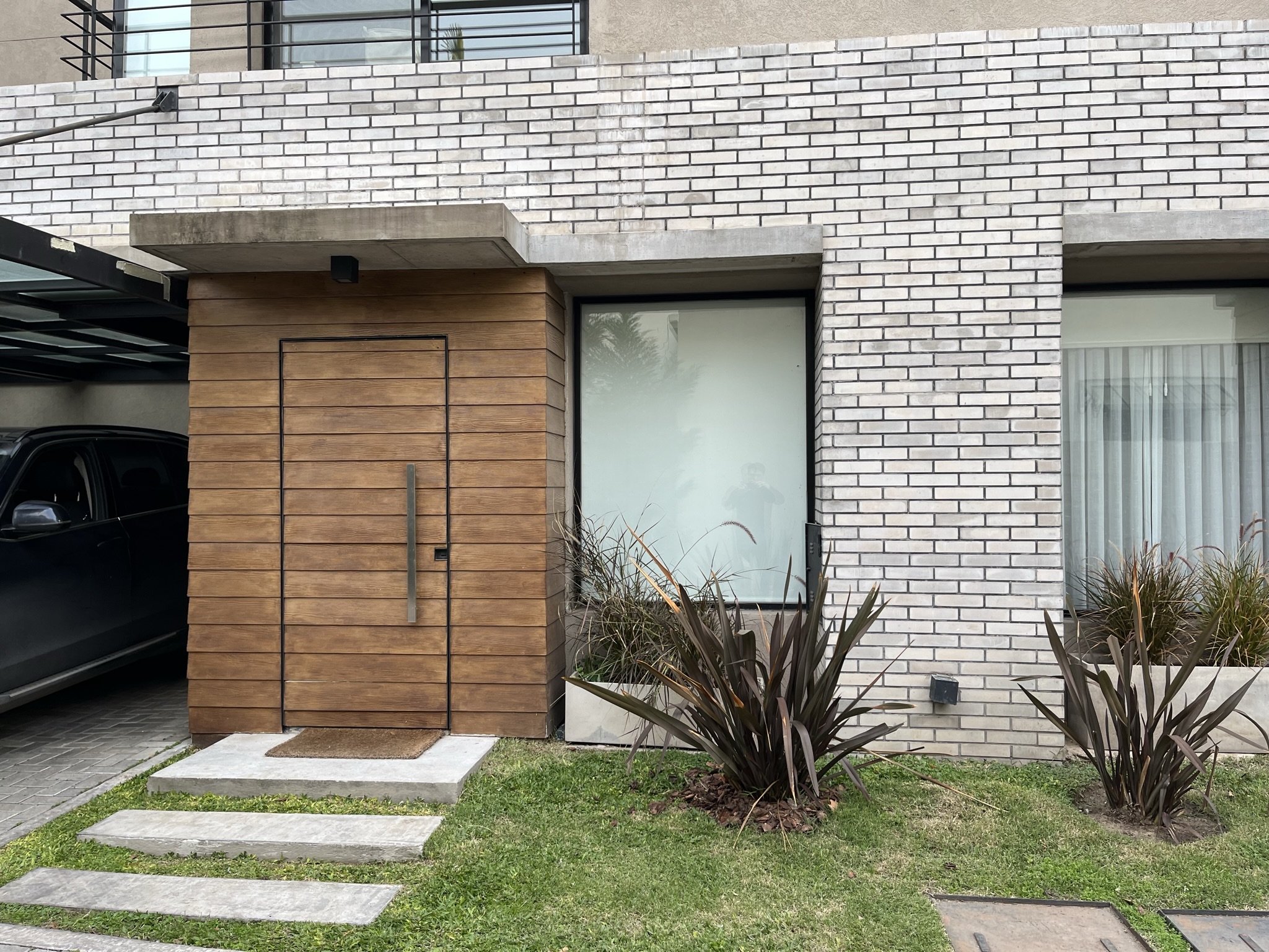 Adrogue inmejorable triplex en venta 3 dorm - excelente calidad ...